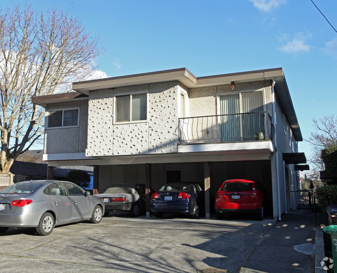 La Sienna Apartments | Seattle, WA | ForRent.com