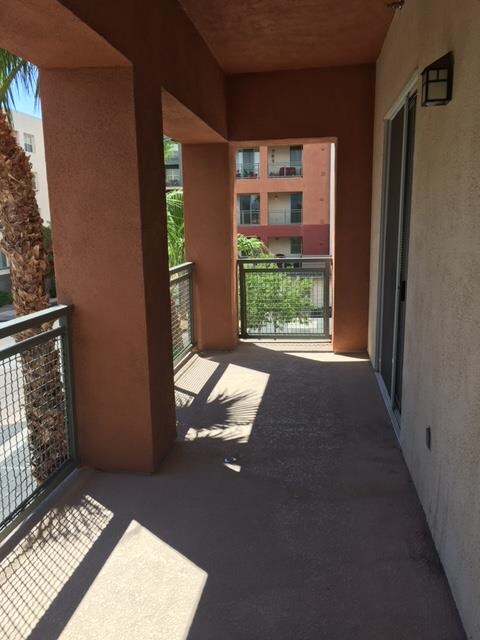 Park Avenue View Condo/Corner Unit with Tile - House Rental in Las ...