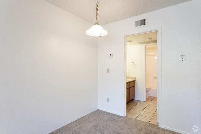Orange Tree Villa Apartments For Rent in Scottsdale, AZ | ForRent.com