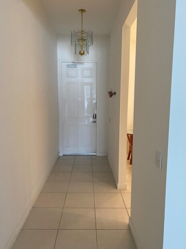 33 Harbour Isle Dr W Unit 302 - Condo for Rent in Fort Pierce, FL ...