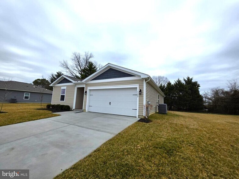 1105 Albritton Ln - House for Rent in Salisbury, MD | ForRent.com