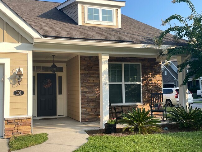 101 Shell Hall Way House - House Rental in Bluffton, SC | ForRent.com