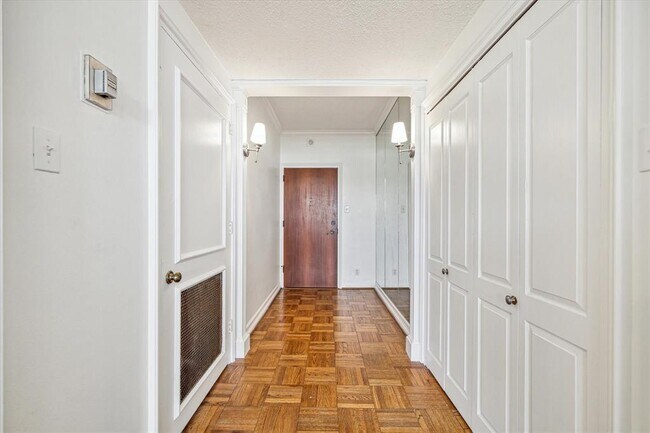 1400 Hermann Dr Unit 3A - Condo for Rent in Houston, TX | ForRent.com