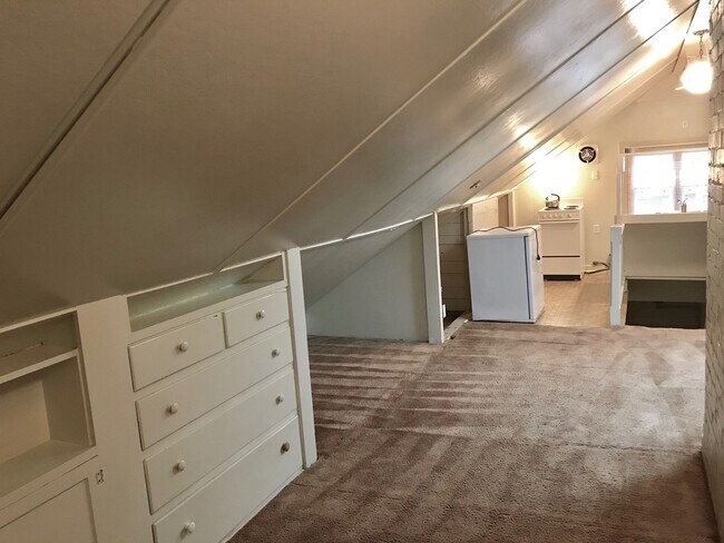 1610 Hilyard St - House for Rent in Eugene, OR | ForRent.com