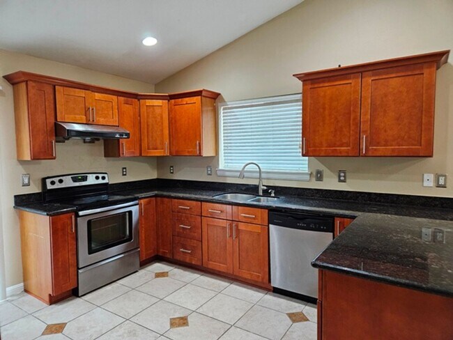 3Bd/2Ba Single Story Home - For viewing! - House Rental in Salem, OR ...