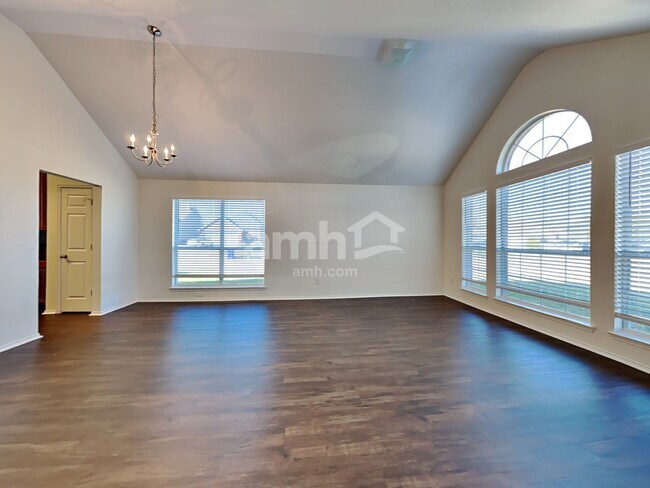 515 Hampton Court Rental - Casas en Alquiler - Seagoville, TX | ForRent.com