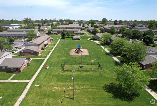 River Pointe Townhomes - Fort Wayne, IN | ForRent.com