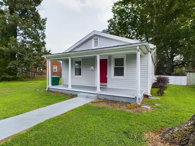 Charming 3 Bedroom 2 Bath Home in Highland... - House Rental in ...