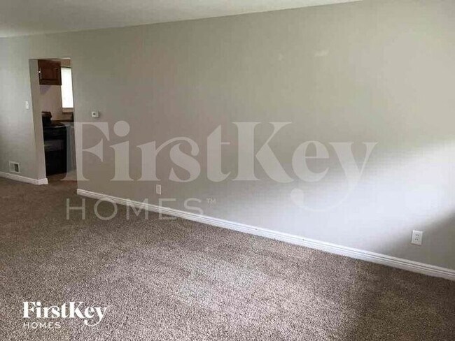 2945 Hull Ave Rental - Casas en Alquiler - Cincinnati, OH | ForRent.com