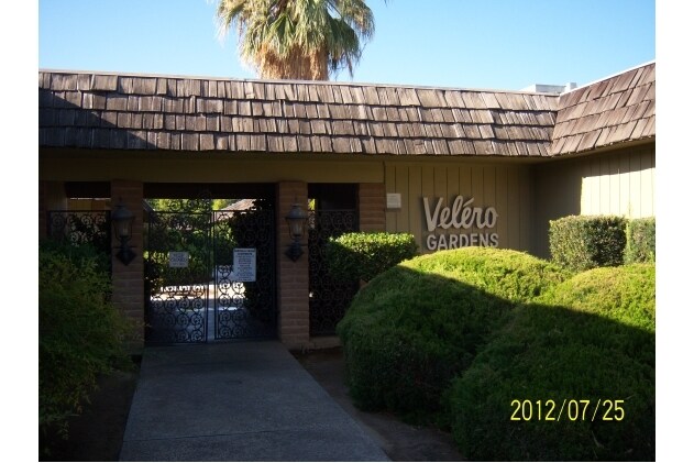 Valero Apartments Off-Campus Housing, Fresno, CA