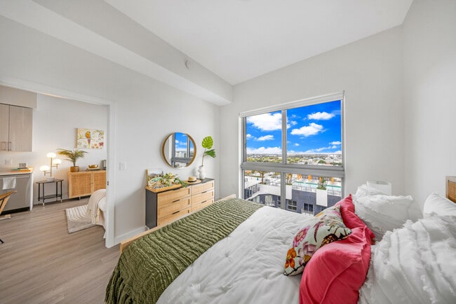 The Julia Residences Apartments - Miami, FL | ForRent.com