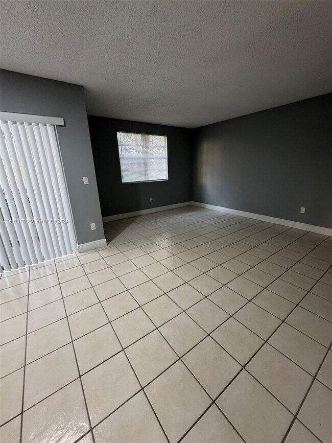 1249 SW 46th Ave Condo Unit 1870 - Condo for Rent in Pompano Beach, FL ...