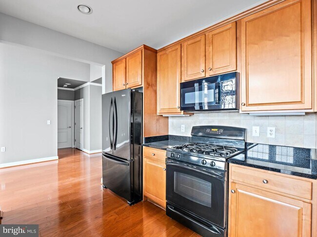 400 Cameron Station Blvd Unit 412 - Condo for Rent in Alexandria, VA ...