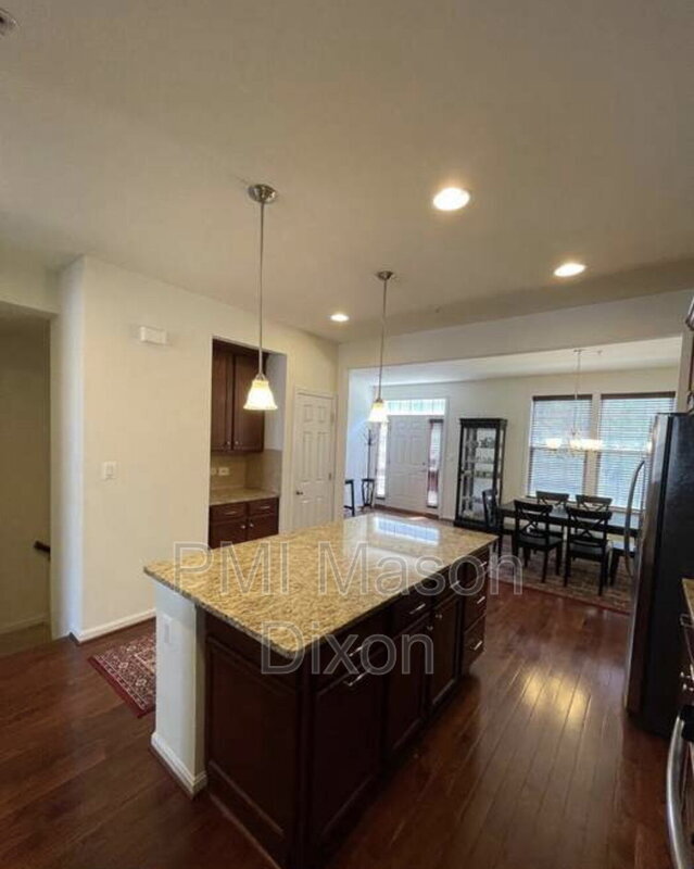 359 Paladium Ct Off-Campus Housing, Owings Mills, MD