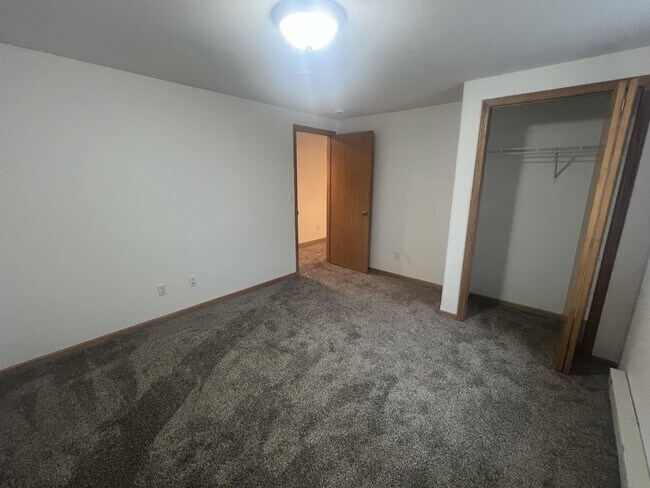 3322 8th St W Townhome - Townhome Rental in West Fargo ND | ForRent.com
