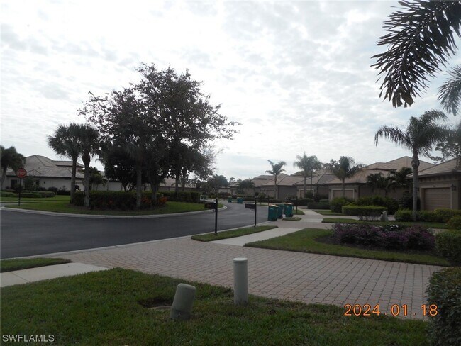 7437 Moorgate Point Way Condo - Condo for Rent in Naples, FL | ForRent.com