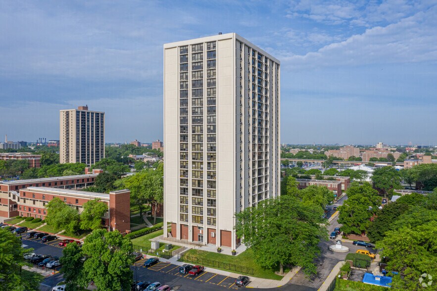 Eden Commons | Chicago, IL | Starting at $1,460 | ForRent.com