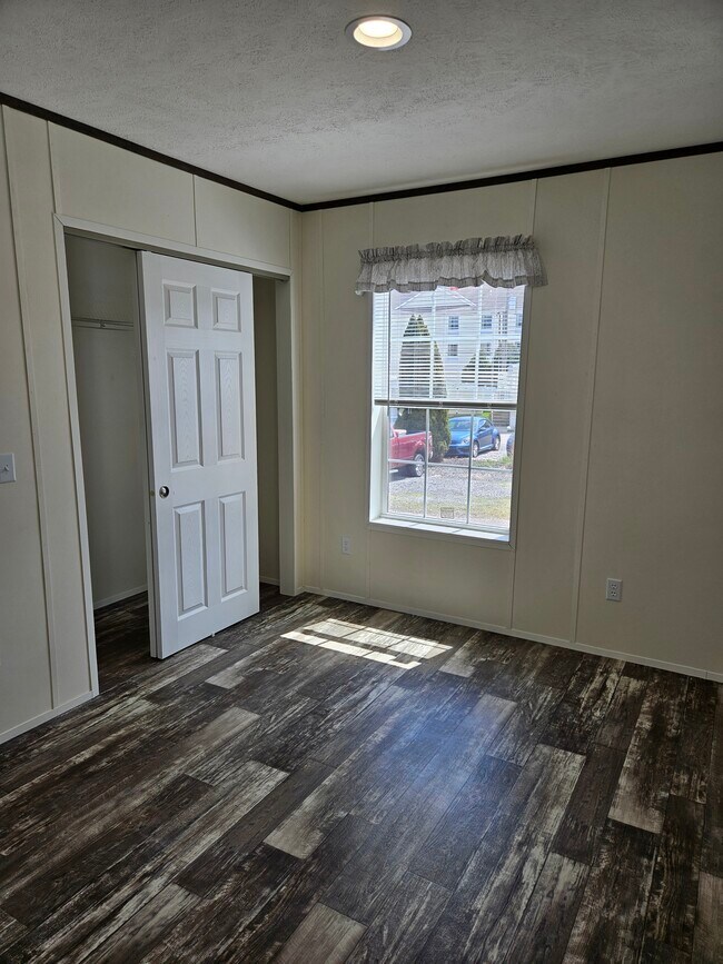 70 Fair Acres Cir Rental - House Rental in Mystic, CT | ForRent.com