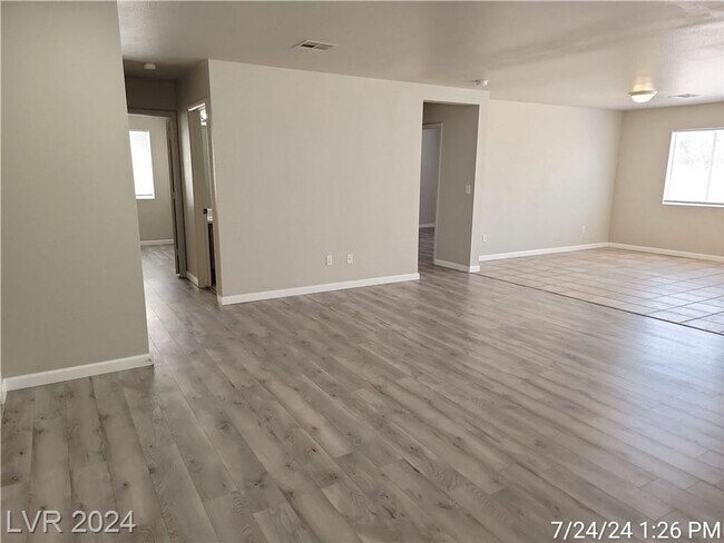 CUTE SINGLE STORY HOME LOCATED IN THE SOUT... - House Rental in ...