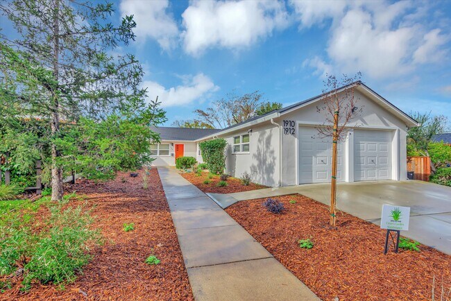 1910 Woodside Rd Apartments - Redwood City, CA | ForRent.com