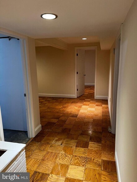 10107 Dickens Ave - House for Rent in Bethesda, MD | ForRent.com