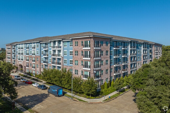 Citadel Apartments For Rent in Houston Heights, TX | ForRent.com