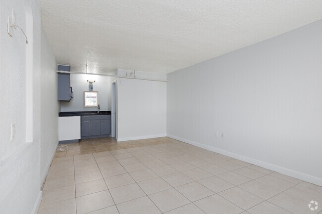 Colonial Drive Apartments - Orlando, FL | ForRent.com