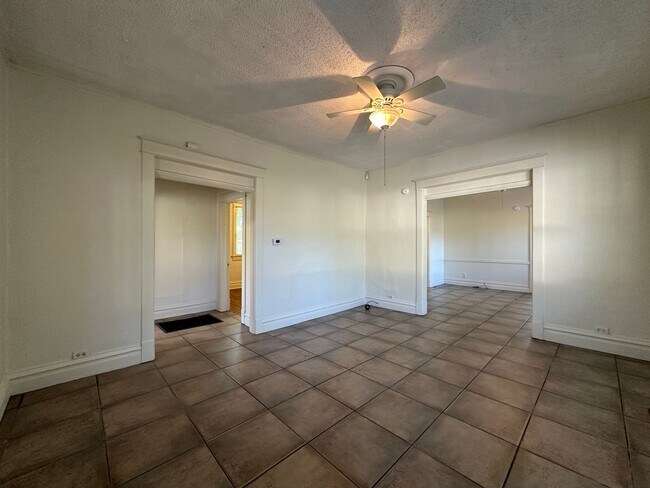 Charming 2 Bed, 1 Bath House in Fort Smith - House Rental in Fort Smith ...