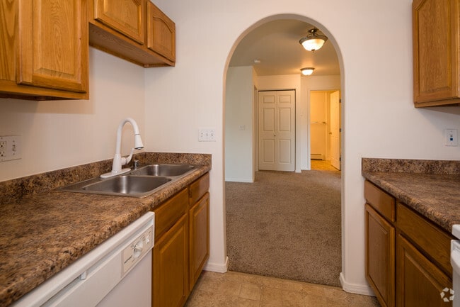 Town Square Manor Apartments - Anchorage, AK | ForRent.com