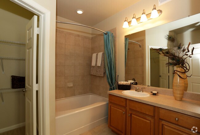 Arden Place Apartments | University of Virginia | Off-Campus Housing Search