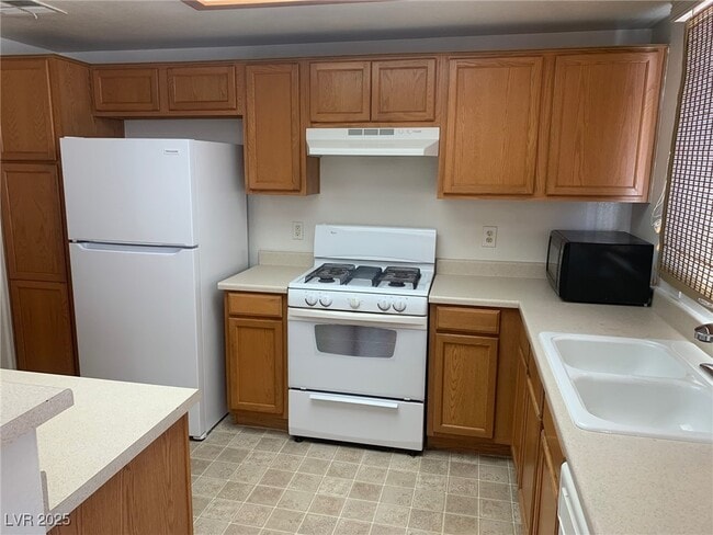 833 Aspen Peak Loop Unit 1626 Off-Campus Housing, Henderson, NV