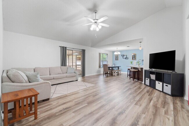 4720 Connor Dr - House Rental in Crestview, FL | ForRent.com