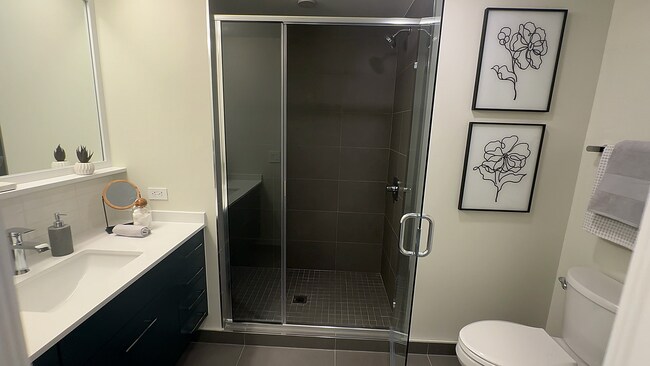 Meridian 2250 at Eisenhower Station Apartments - Alexandria, VA ...