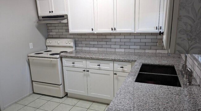 8001 S Loop E Unit 502 - Condo for Rent in Houston, TX | ForRent.com