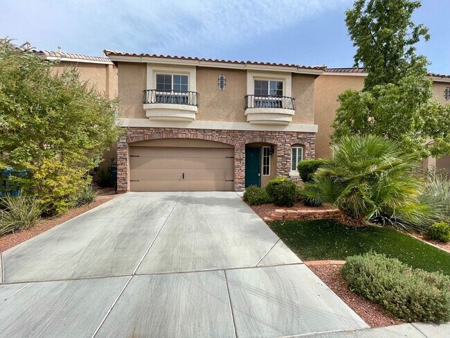 Gorgeous 2 Story Home Ready for Immediate ... - House Rental in Las ...