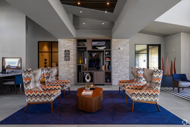 Hangar 19 Apartments - Fort Worth, TX | ForRent.com