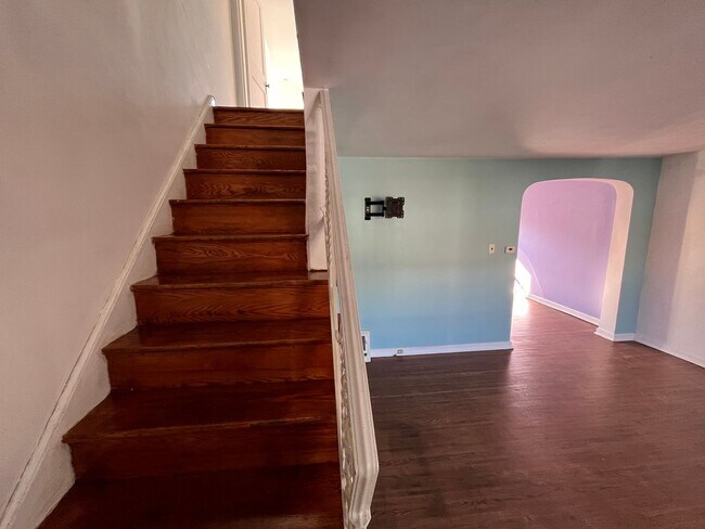 PHA house ONLY 3 bed 1.5 bath - House Rental in Philadelphia, PA ...