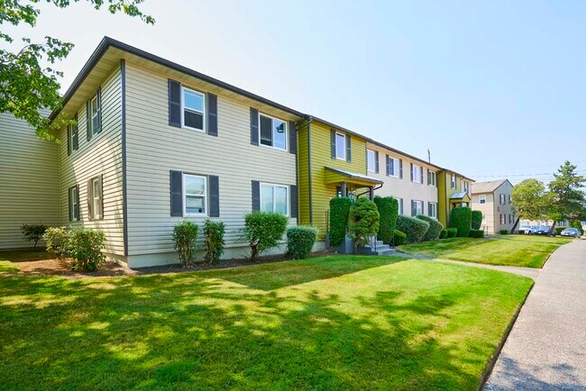 Alcove at Seahurst Apartments - Burien, WA | ForRent.com