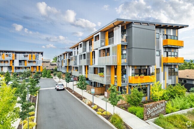 Sunshine Portland Apartments - Portland, OR | ForRent.com