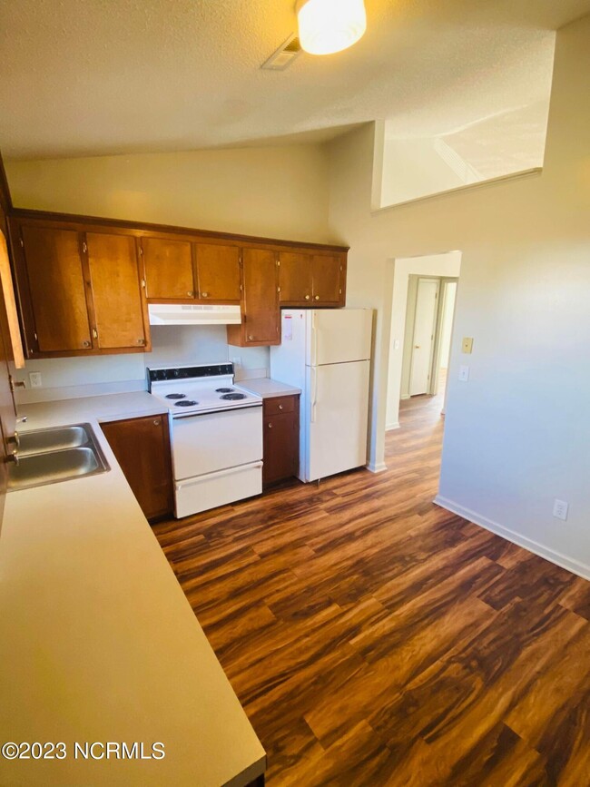 1209 E Fire Tower Rd Apartment Unit S - Greenville, NC | ForRent.com