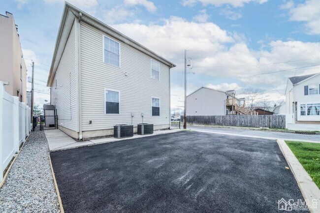 50 Chrome Ave - Carteret, NJ | ForRent.com
