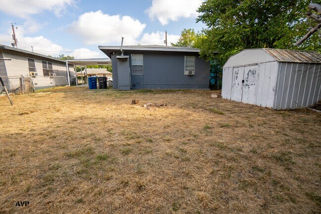 110 Jay Williams St | San Antonio, TX | Starting at $1,395 | ForRent.com
