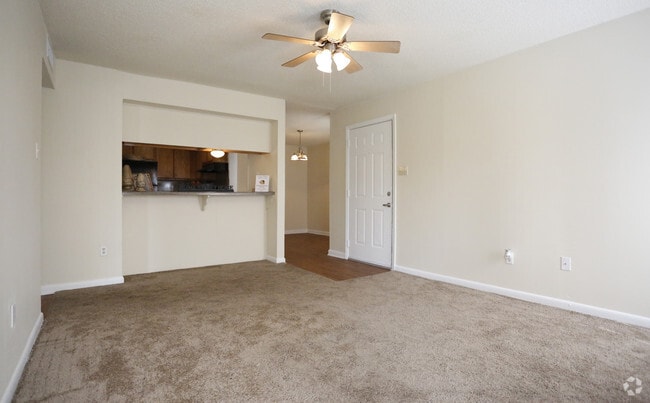 Jefferson Lakes Apartments - Baton Rouge, LA | ForRent.com