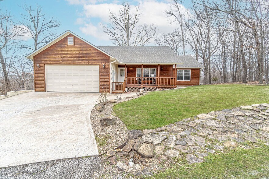 1 Preston Ln - House for Rent in Bella Vista, AR | ForRent.com