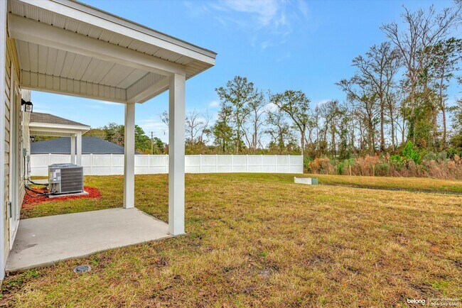 45089 Red Brick Dr Condo Unit . - Condo for Rent in Callahan, FL ...