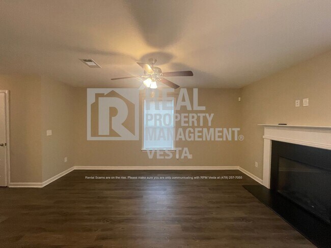 Charming Three Bedroom Home in Great Neigh... - House Rental in Macon ...