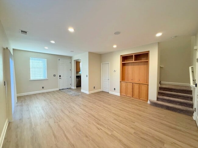 110 Montage Dr Off-Campus Housing, Merced, CA