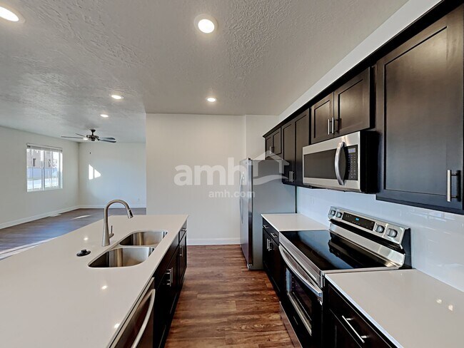 7413 S Copper Rim Dr - House Rental in West Jordan, UT | ForRent.com