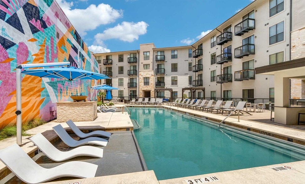 Residences at the Domain | Austin, TX | Starting at $999 | ForRent.com