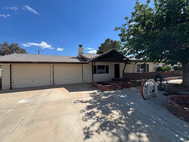 Just Reduced Rent!! Don't miss out on this... - House Rental in Barstow ...